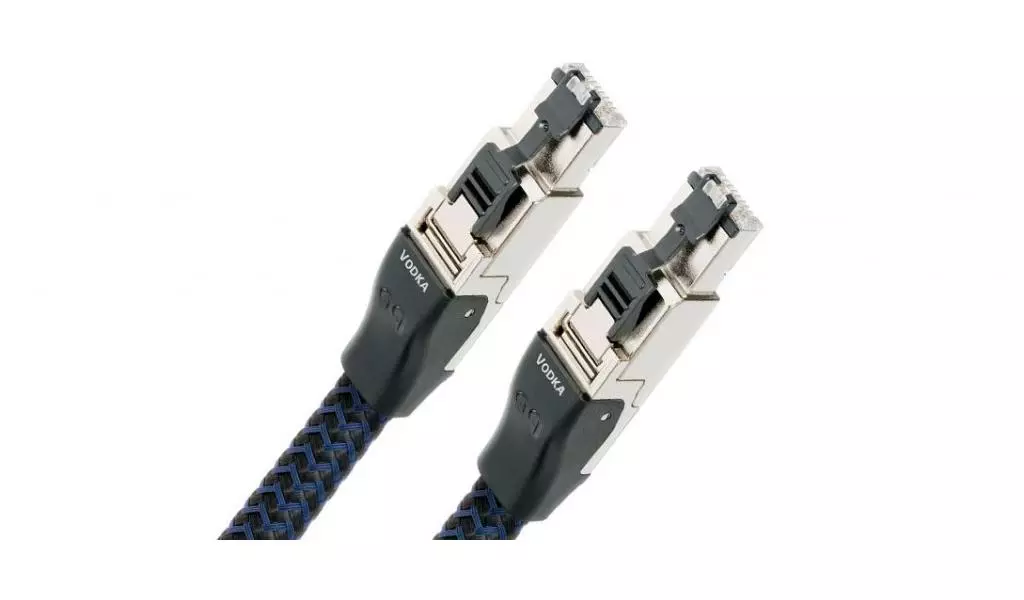 Award Winning Ethernet Cables - Custom Lengths & Quality | Future Shop